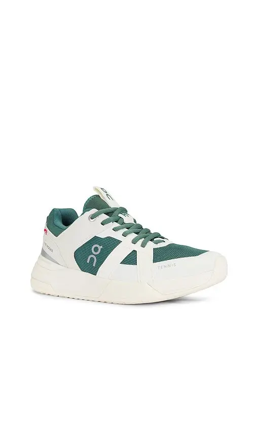 On The Roger Clubhouse Pro Sneaker - Ivory & Evergreen | Editorialist